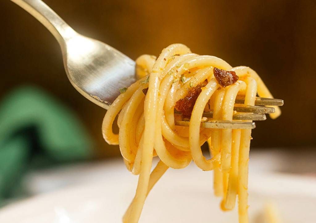 Spaghetti alla gennaro: ricetta napoletana classica | Voiello